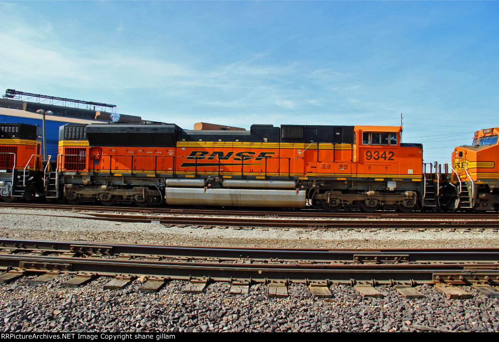 BNSF 9342 2nd out on a ore train.